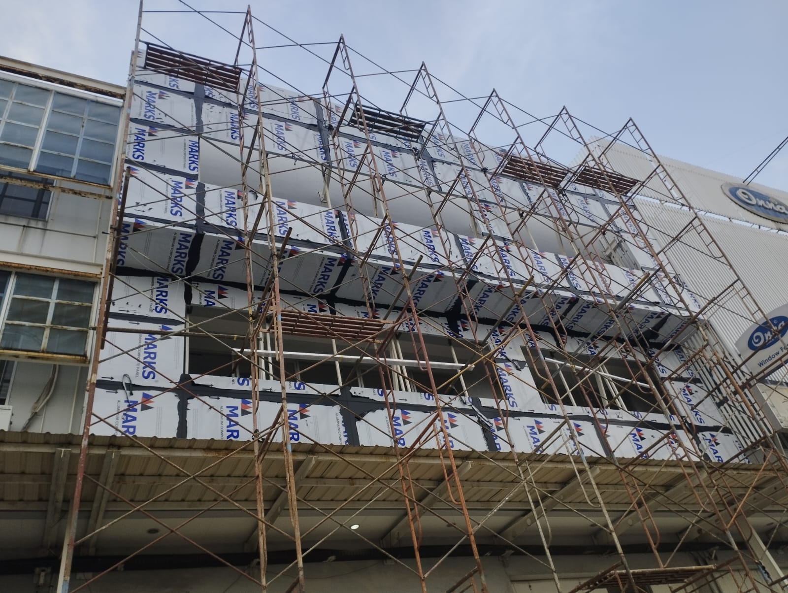 Jasa Pasang ACP di Teluk Betung - Daud Jaya Kontraktor